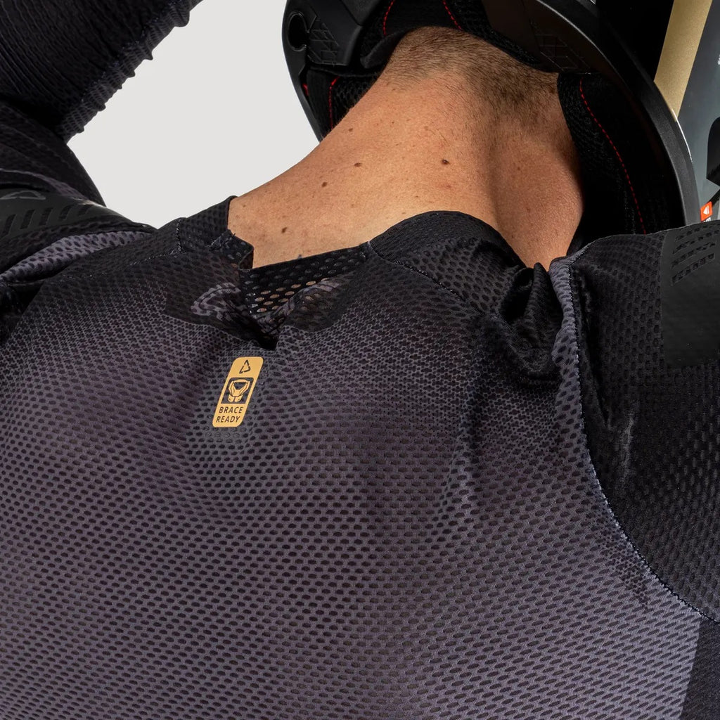 Leatt Moto 5.5 UltraWeld Stealth Motocross Jersey | MX Clothing – SGI